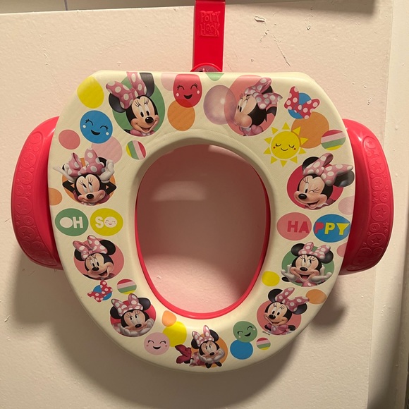 Target | Other | Minnie Mouse Potty Training Toilet Seat | Poshmark